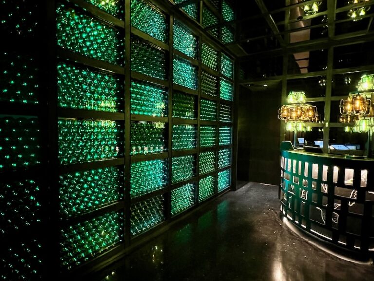 W大阪 MYDO/初めてだけどMYDO（まいど）楽しい鉄板焼き屋さん | ナリコムドットネット